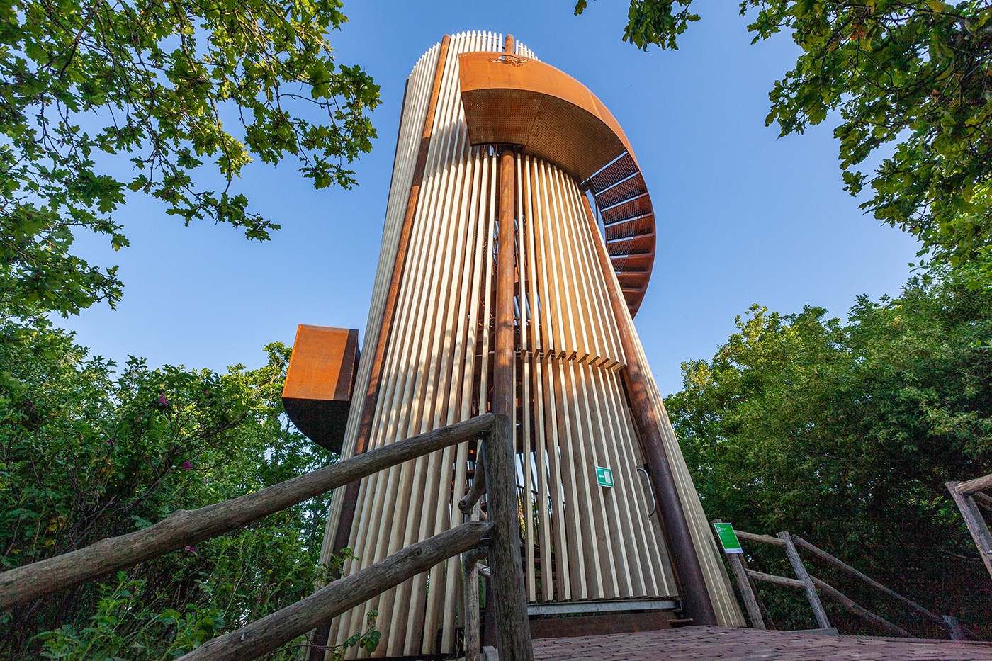 Uitkijktoren Kruisberg - Uitkijktorens.nl